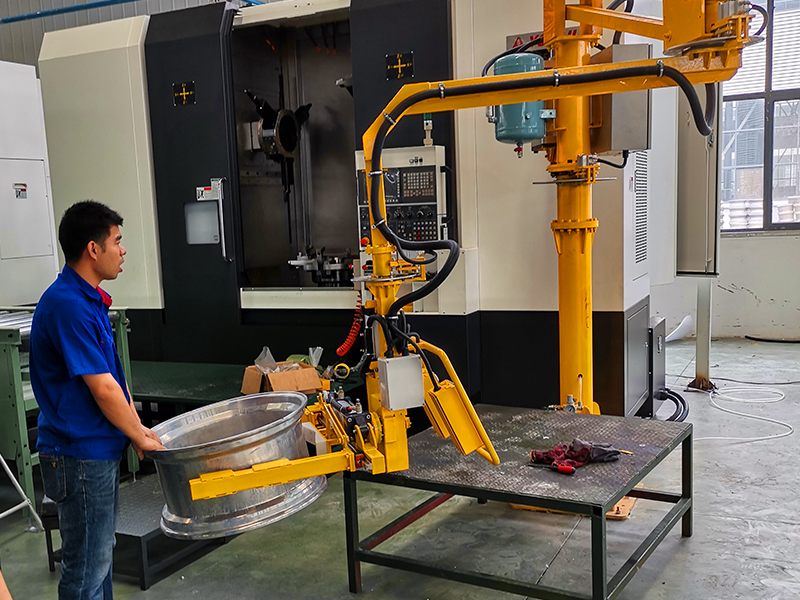 Why Mova? - Industrial Manipulator